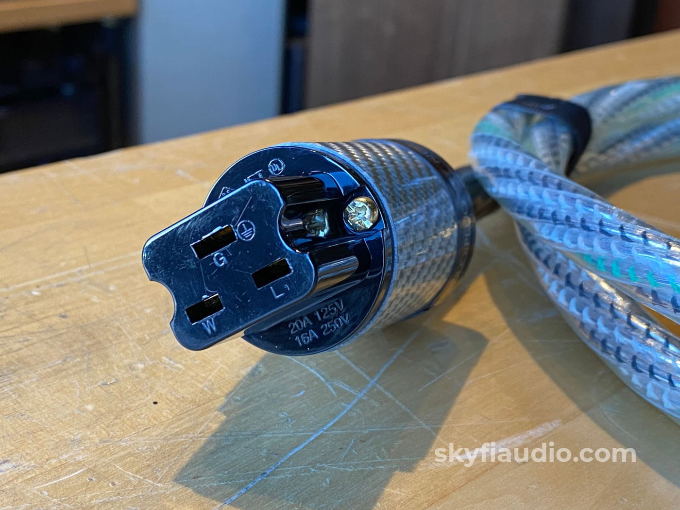 NORDOST VALHALLA 2 POWER CORD W/20 AMP PLUG - 2 METERS