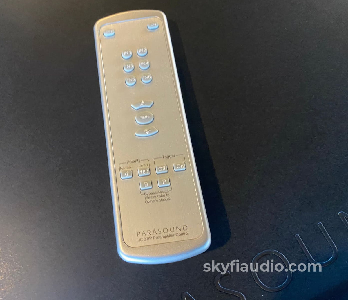 Parasound Halo JC2 Analog Preamplifier with Remote