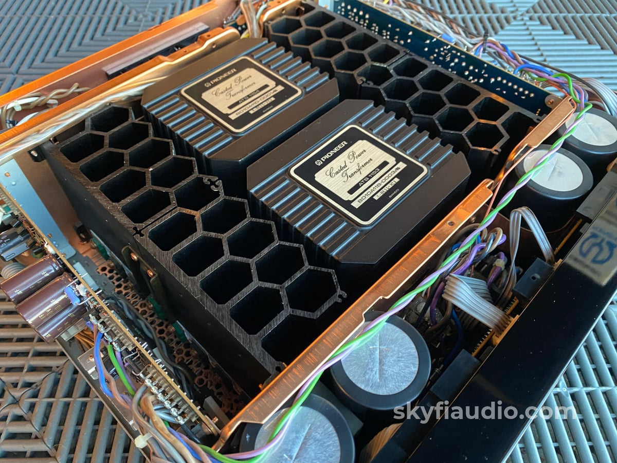 Pioneer Elite M-91 Vintage Solid State Amplifier - Gorgeous