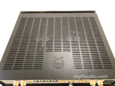 Primare I30 Integrated Solid State Amplifier with Remote