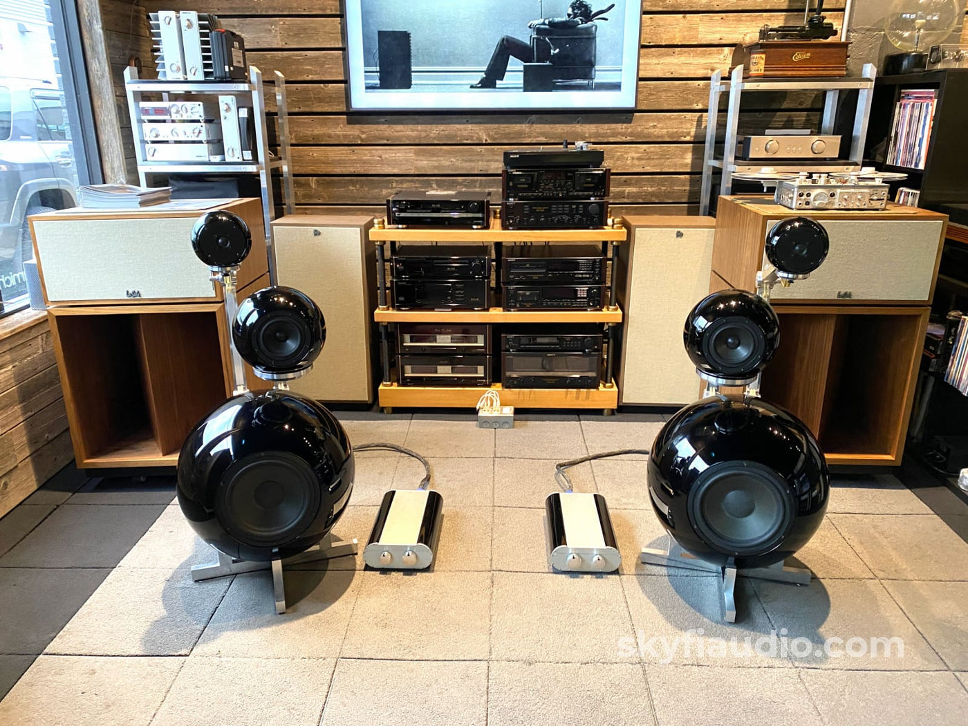 Proclaim Audioworks DMT-100 Speakers