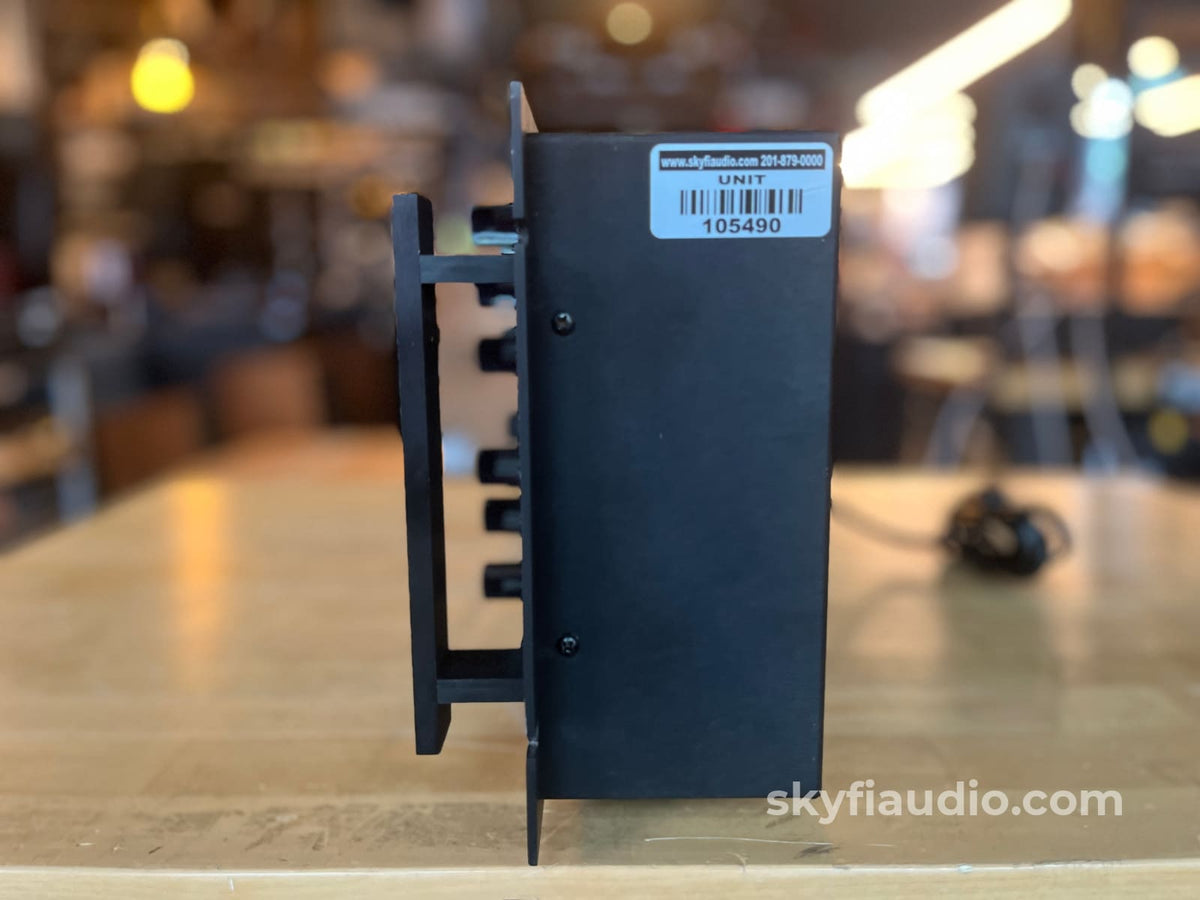 SAE 2800 Solid State Stereo Parametric Equalizer - Super Cool