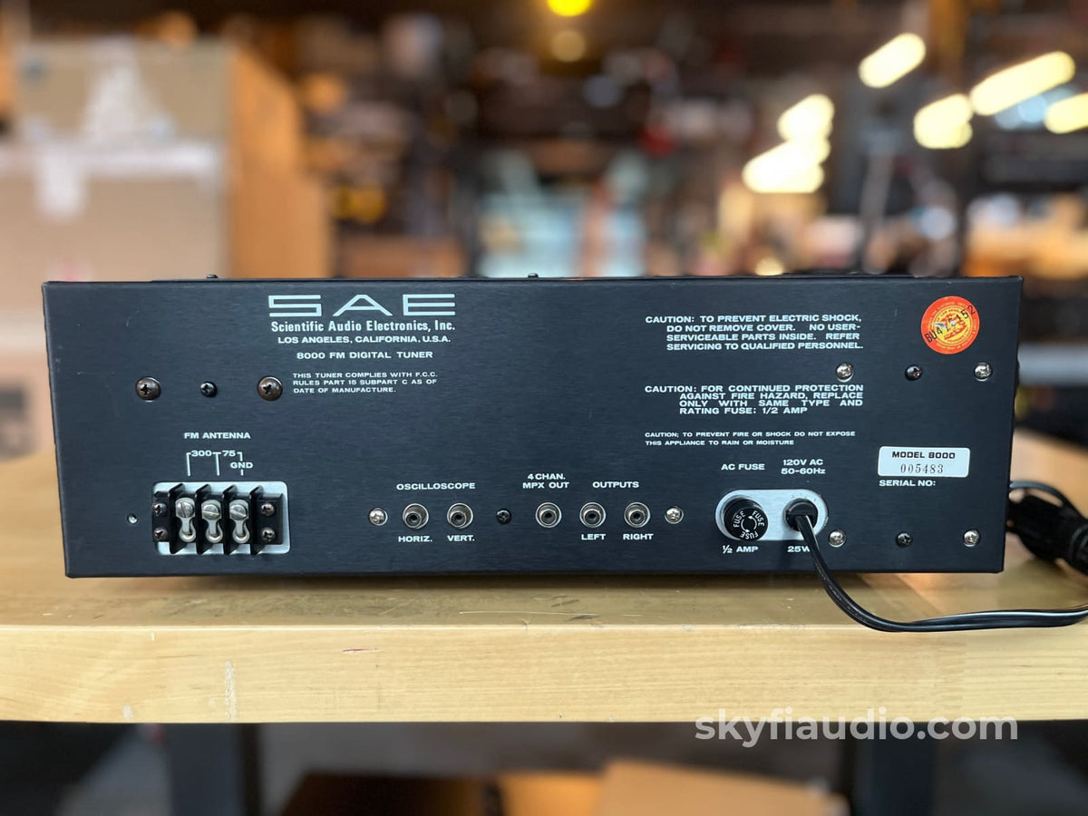 SAE 8000 FM Tuner