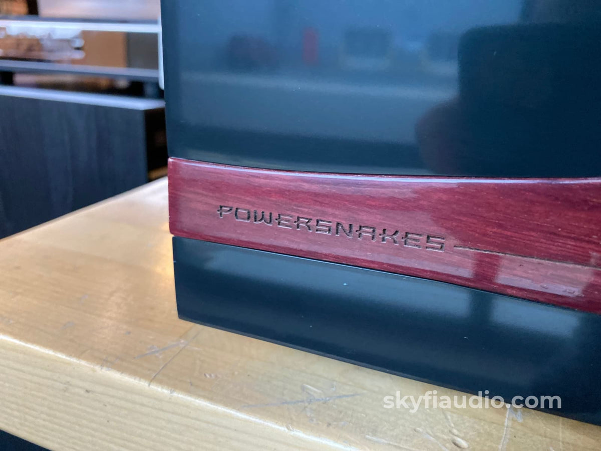 Shunyata Hydra Powersnakes Power Conditioner - Original Wood Version