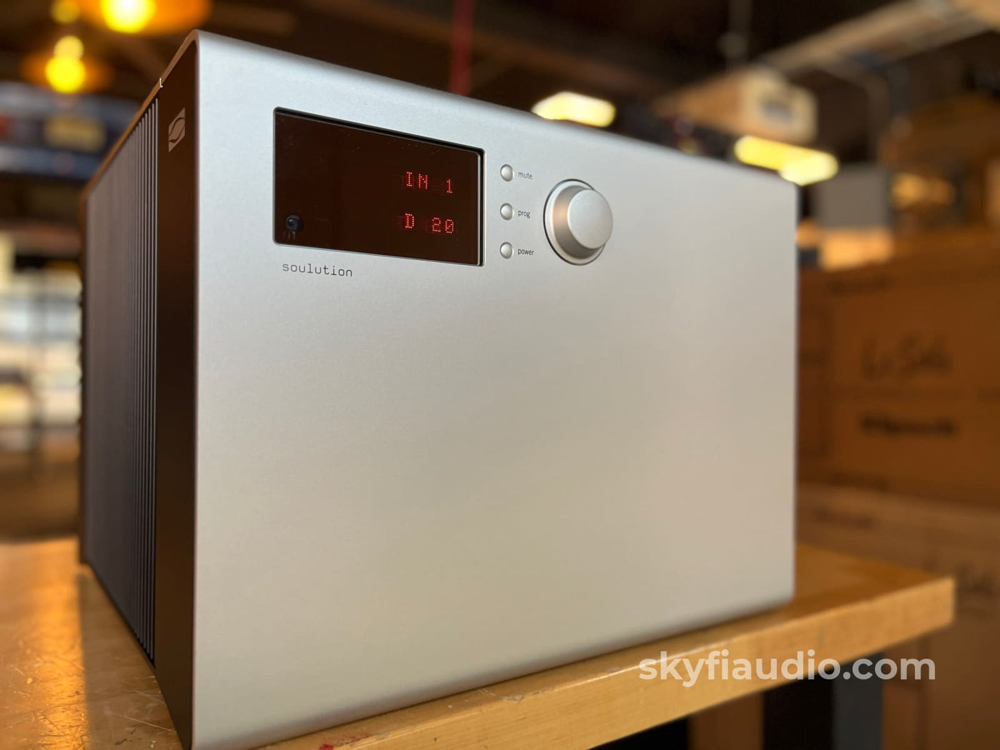 Soulution Audio 530 Integrated Amplifier with Phono - Like New $45k MS