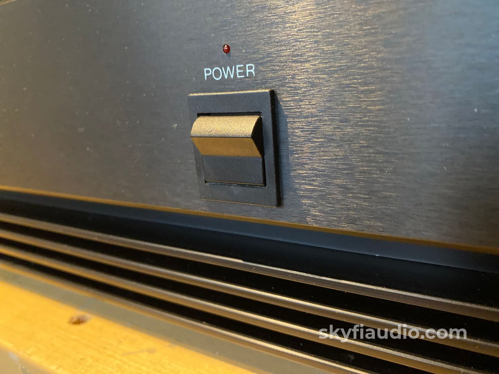 Tandberg 3016 Amplifier - Flagship Amp with 220W - Uber Rare