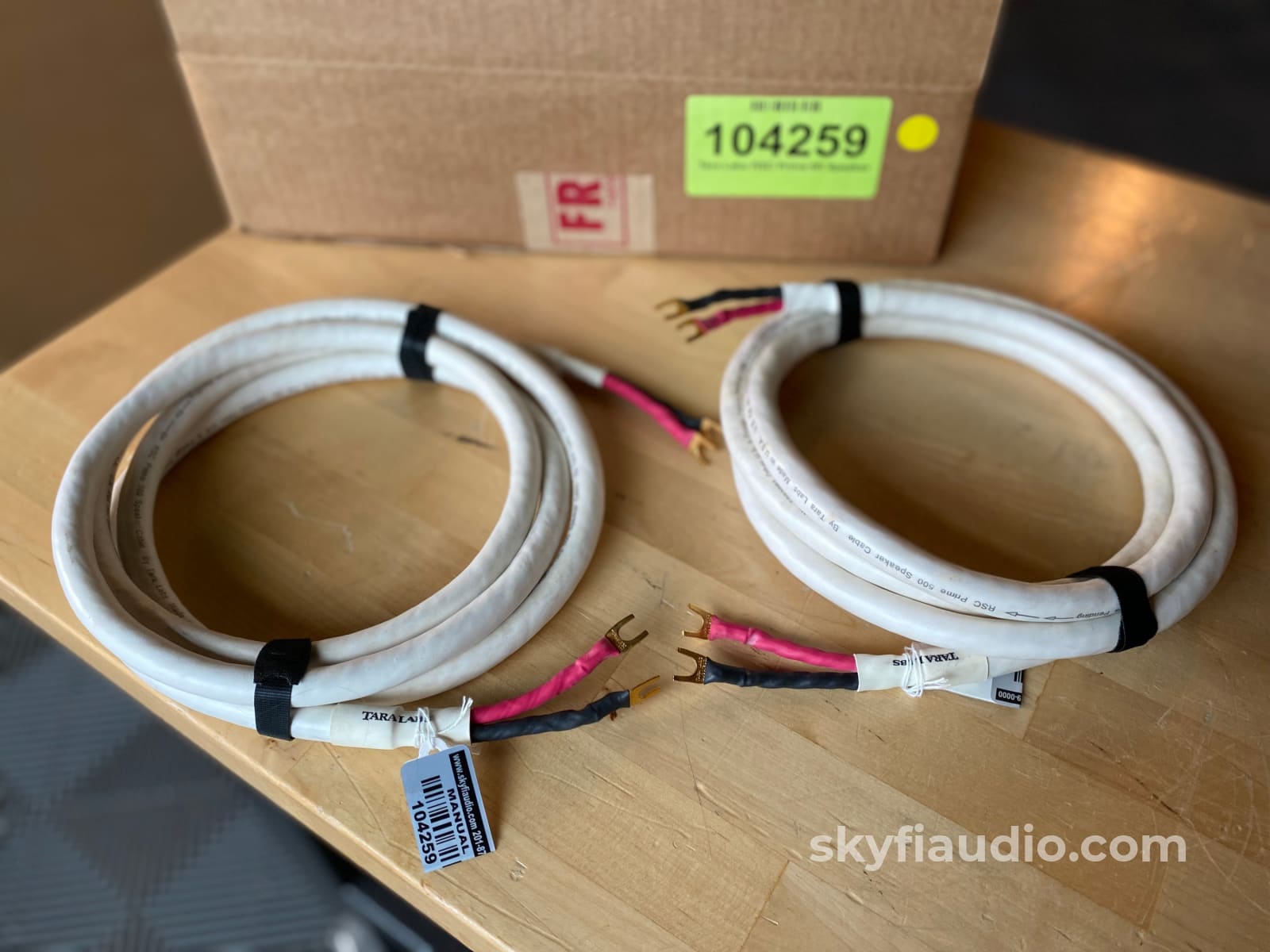 Tara Labs RSC Prime 500 Speaker Cables, Spade/Spade - 8 Feet