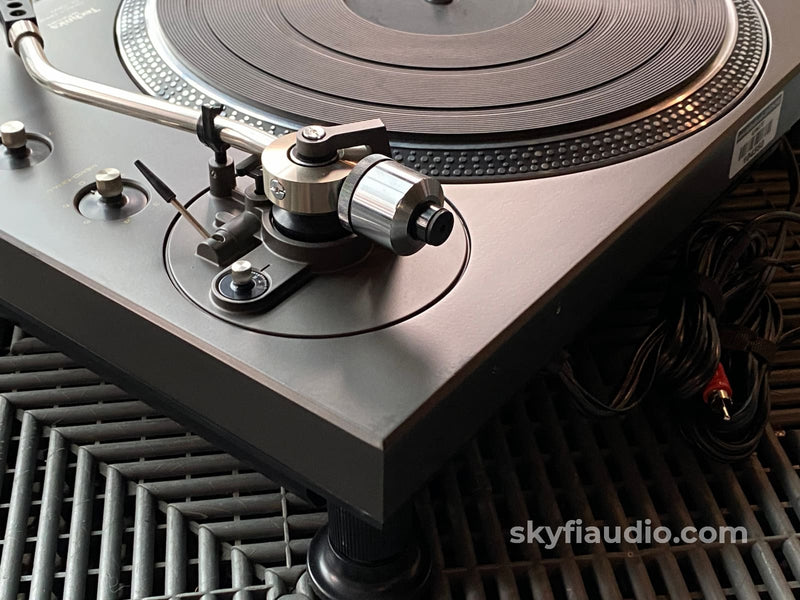 Technics SL-1350 Semi-Automatic Turntable with New Sumiko Cartridge