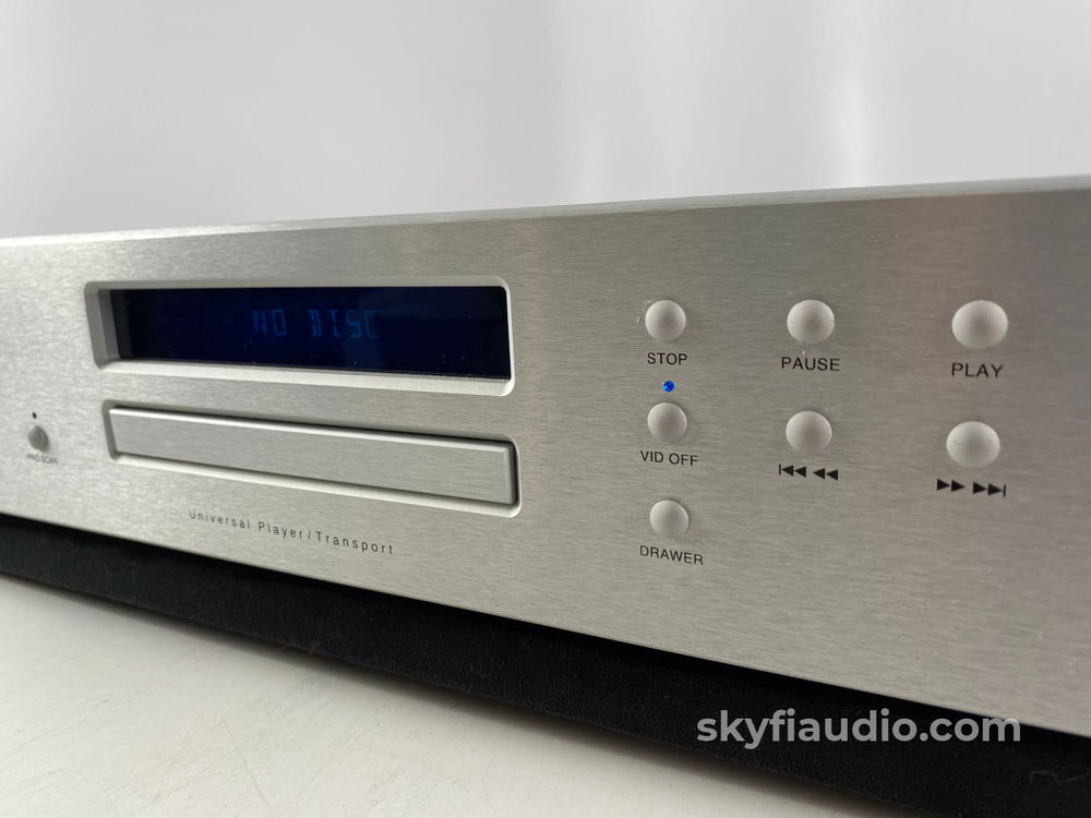 Theta Digital Compli - Universal Disc Player and Transport (SACD/CD/CD