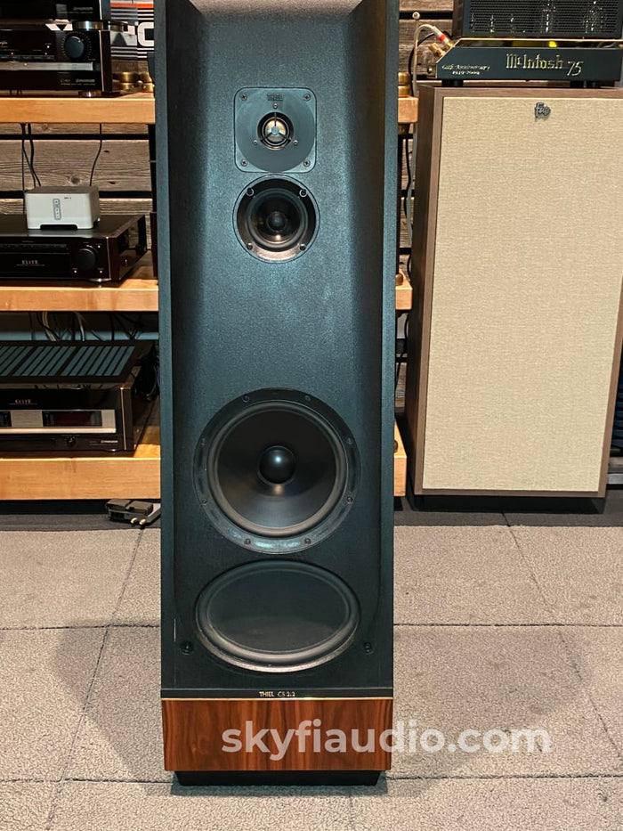 Thiel CS2.2 Full Range Floorstanding Speakers - Super Clean