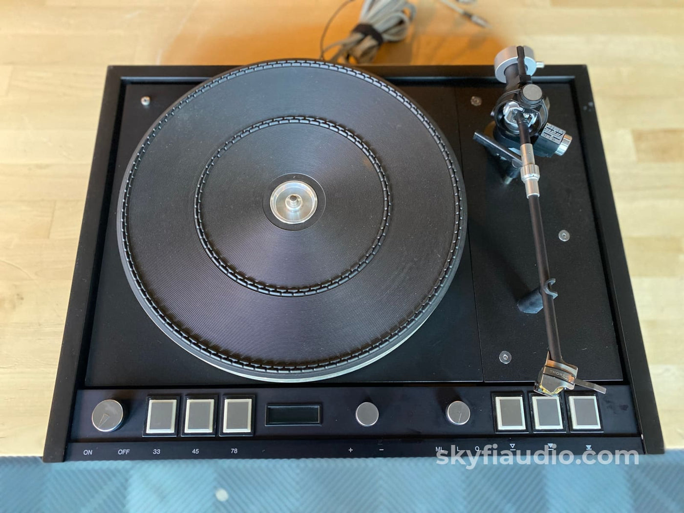 Thorens TD 126 MKII Vintage Turntable With Shure Ultra 500 Cartridge