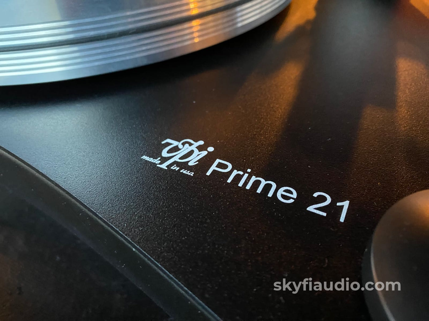 VPI Prime 21 Turntable with JMW-10" Gimbal Tonearm