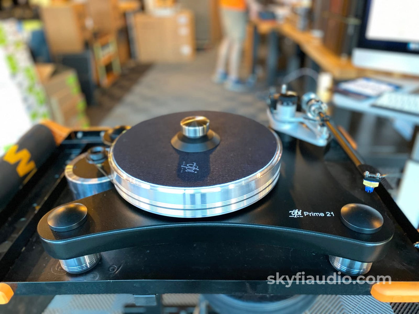 VPI Prime 21 Turntable with JMW-10" Gimbal Tonearm