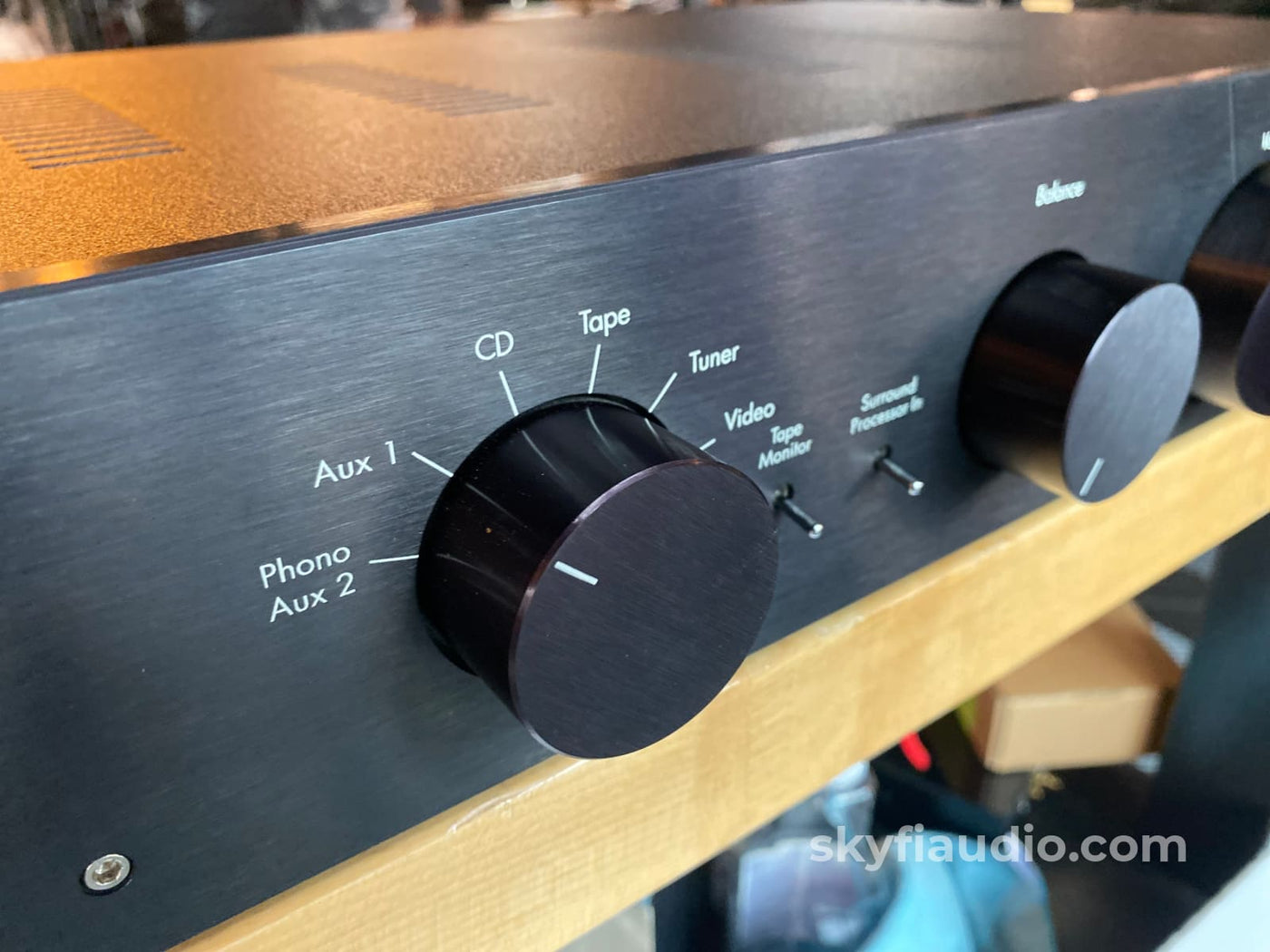 VTL (Vacuum Tube Logic) TL2.5 Line Level Tube Preamp w/Remote