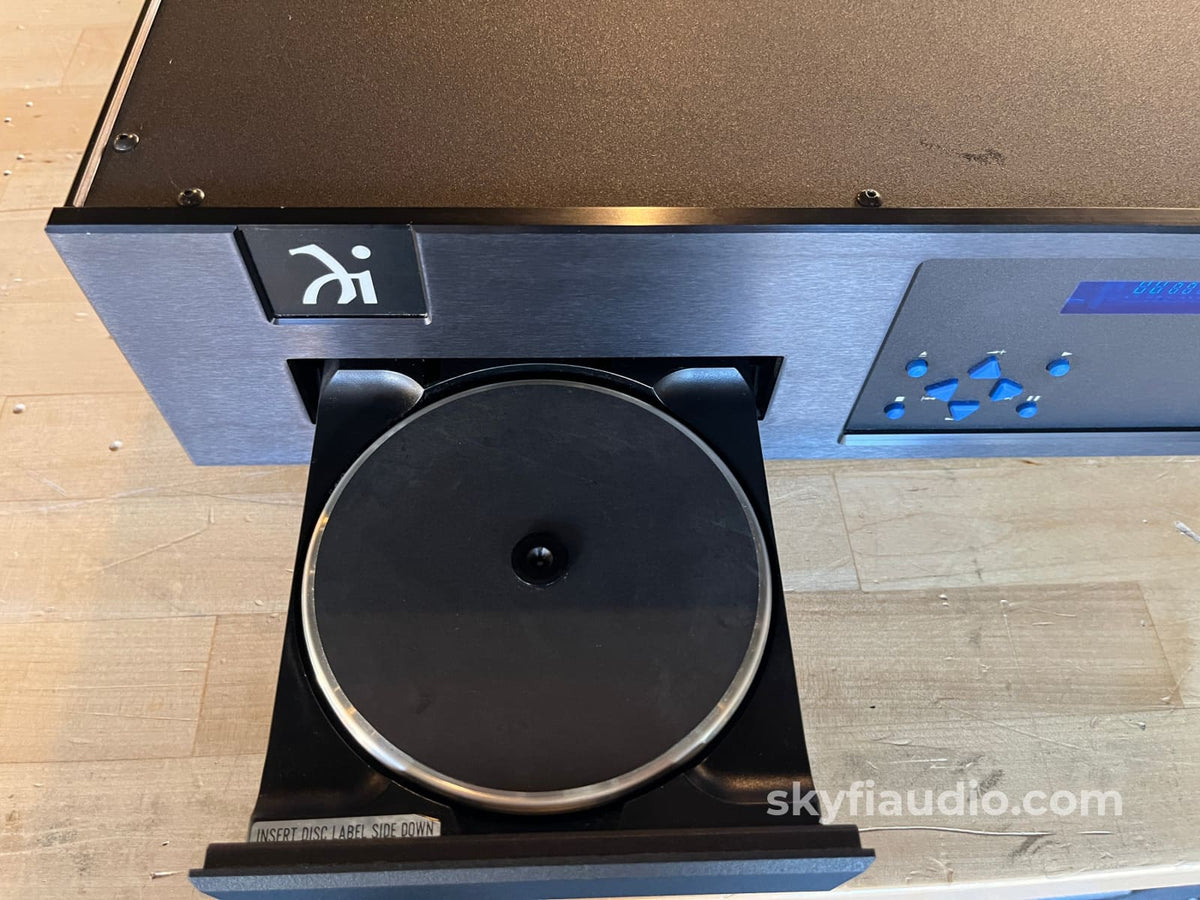 Wadia 830 24-bit/32x Resampling CD Player - Great Condition & Serviced