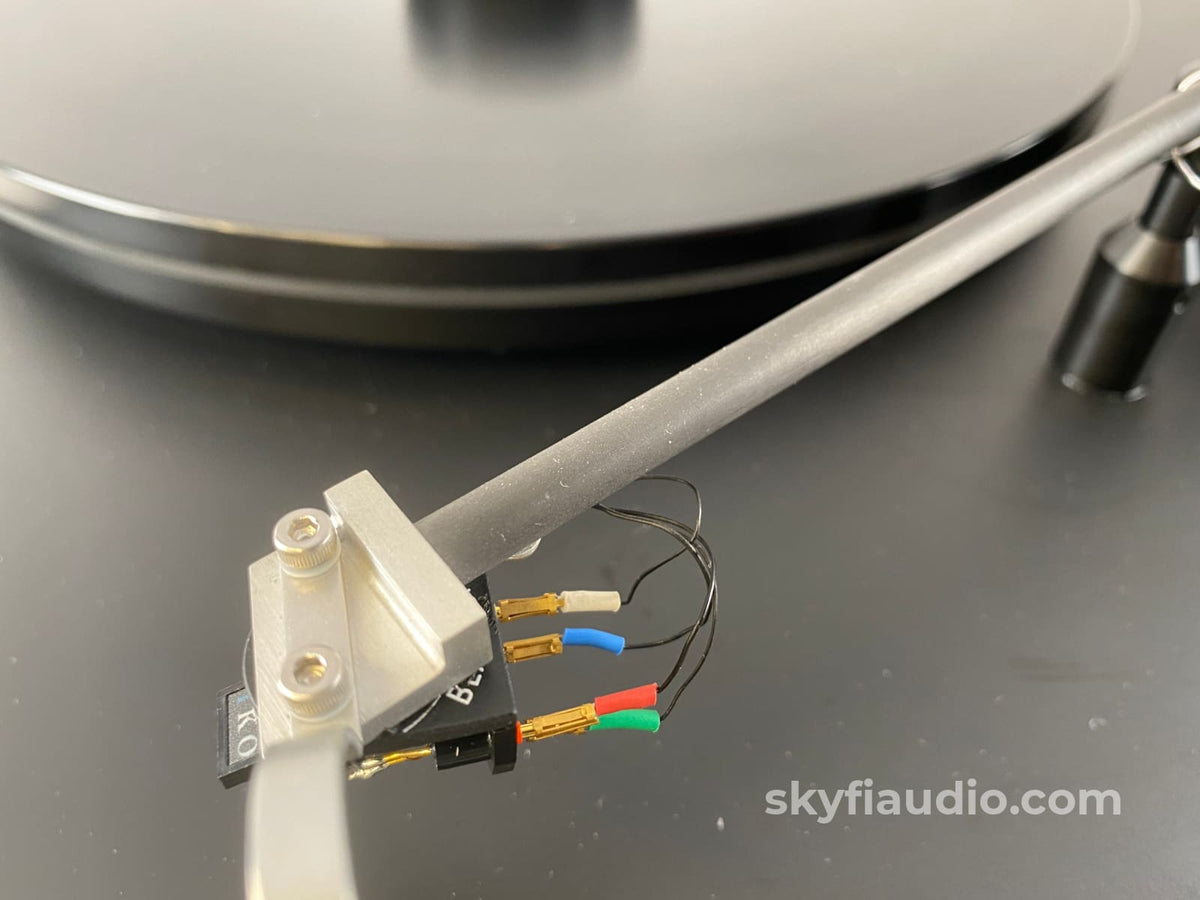 Well Tempered Classic Turntable - With Many Upgrades and Original Dust