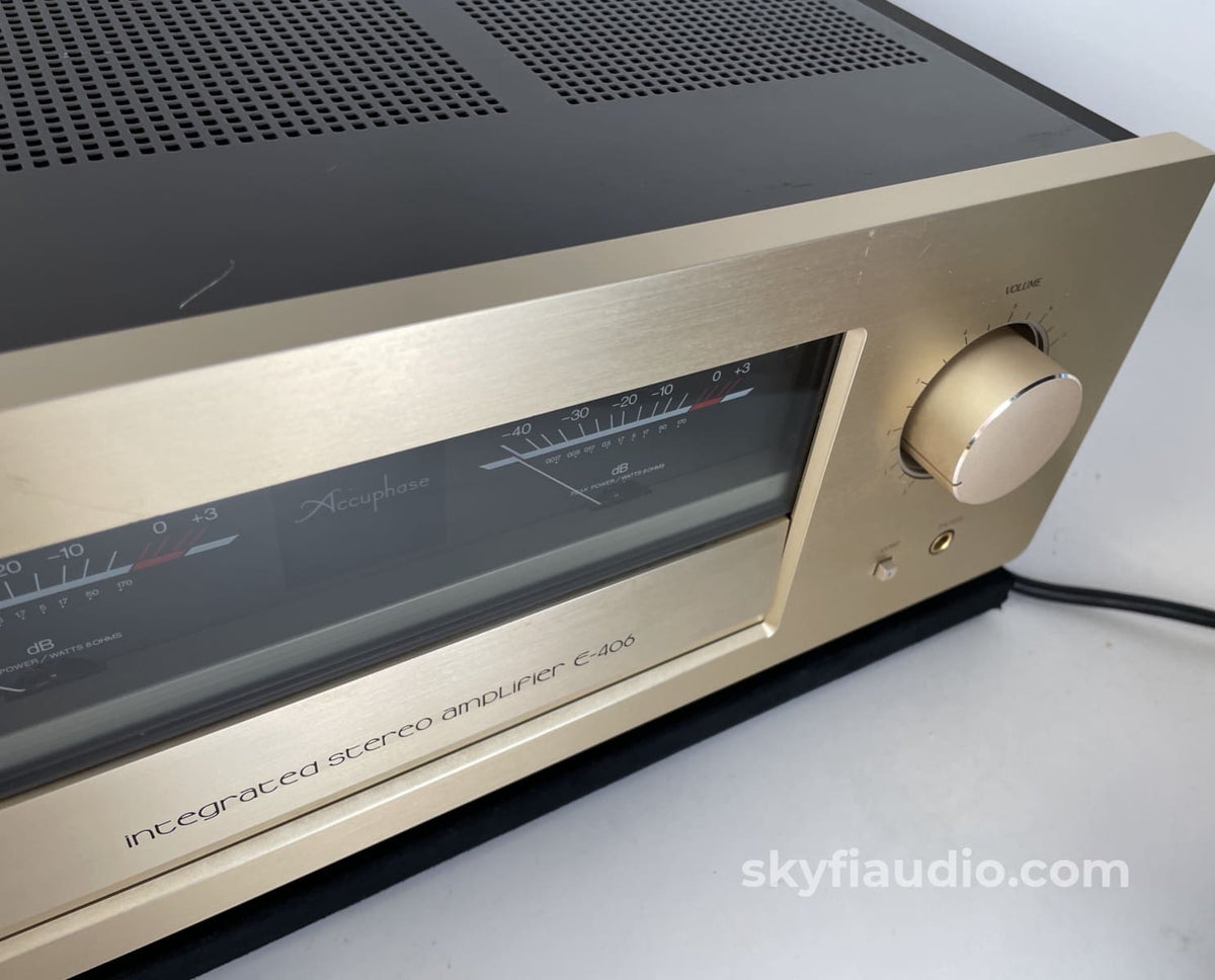 Accuphase E-406 Integrated Amplifier w/Phono and Balanced Connections