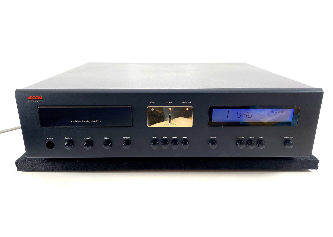 Adcom GCD-750 HDCD CD Player and Outboard System DAC