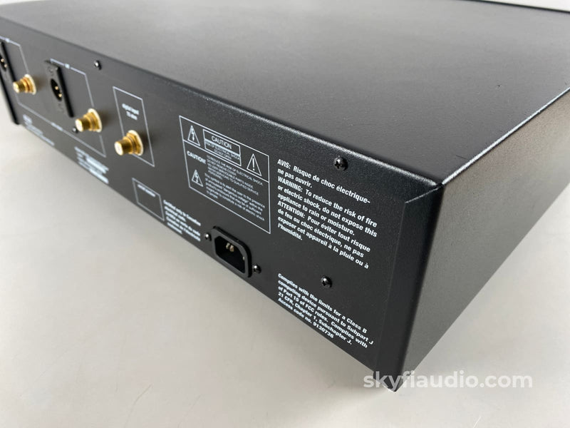 Adcom GCD-750 HDCD CD Player and Outboard System DAC – SkyFi Audio