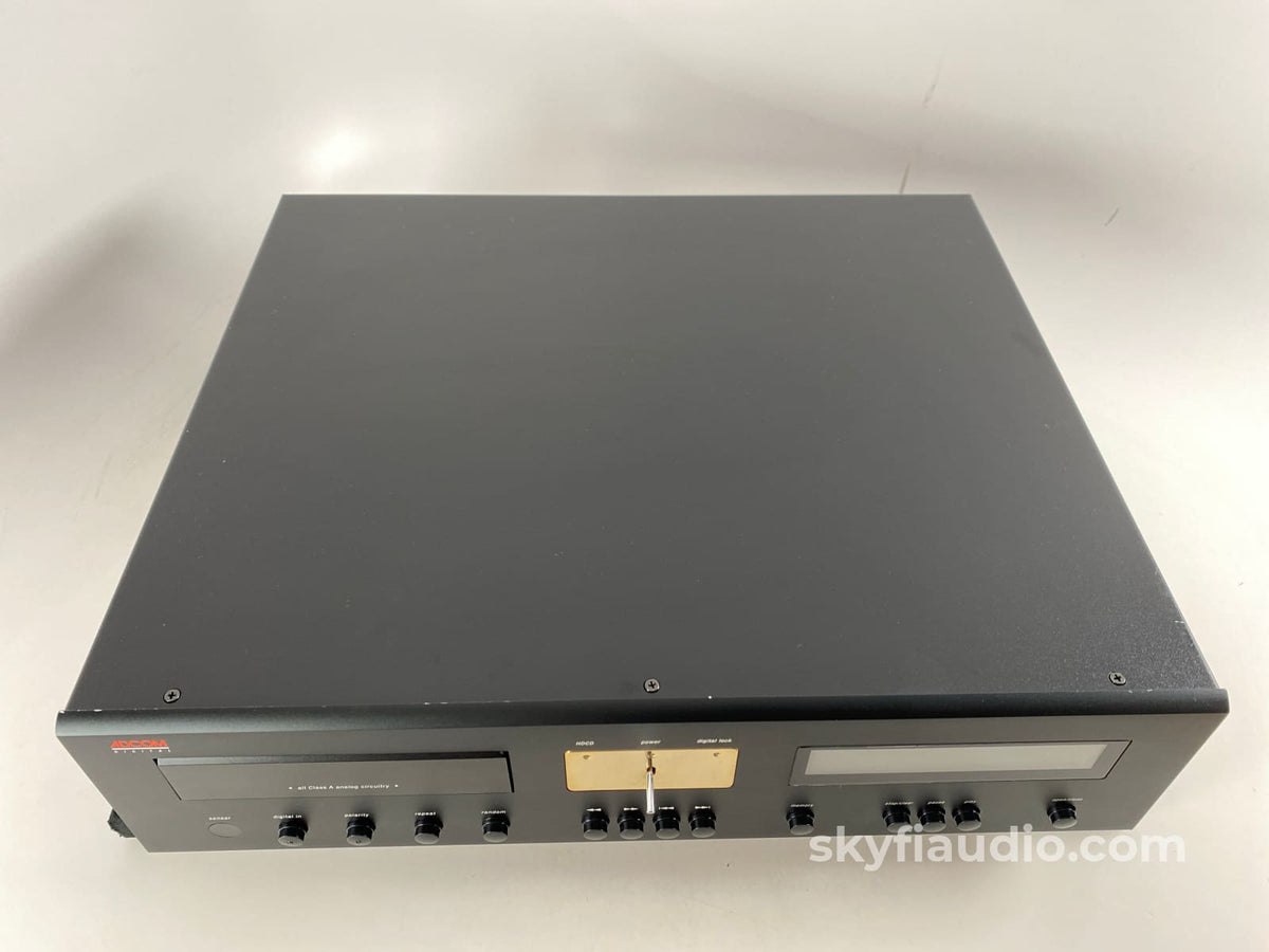 Adcom GCD-750 HDCD CD Player and Outboard System DAC