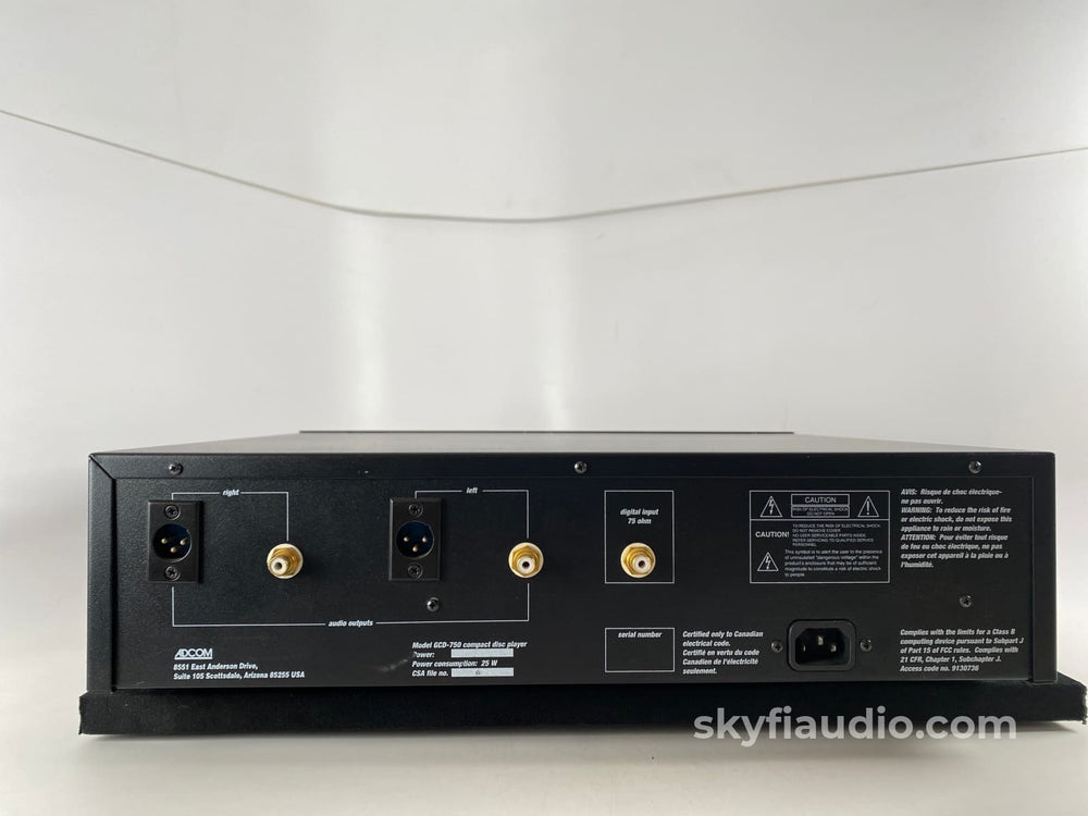 Adcom GCD-750 HDCD CD Player and Outboard System DAC