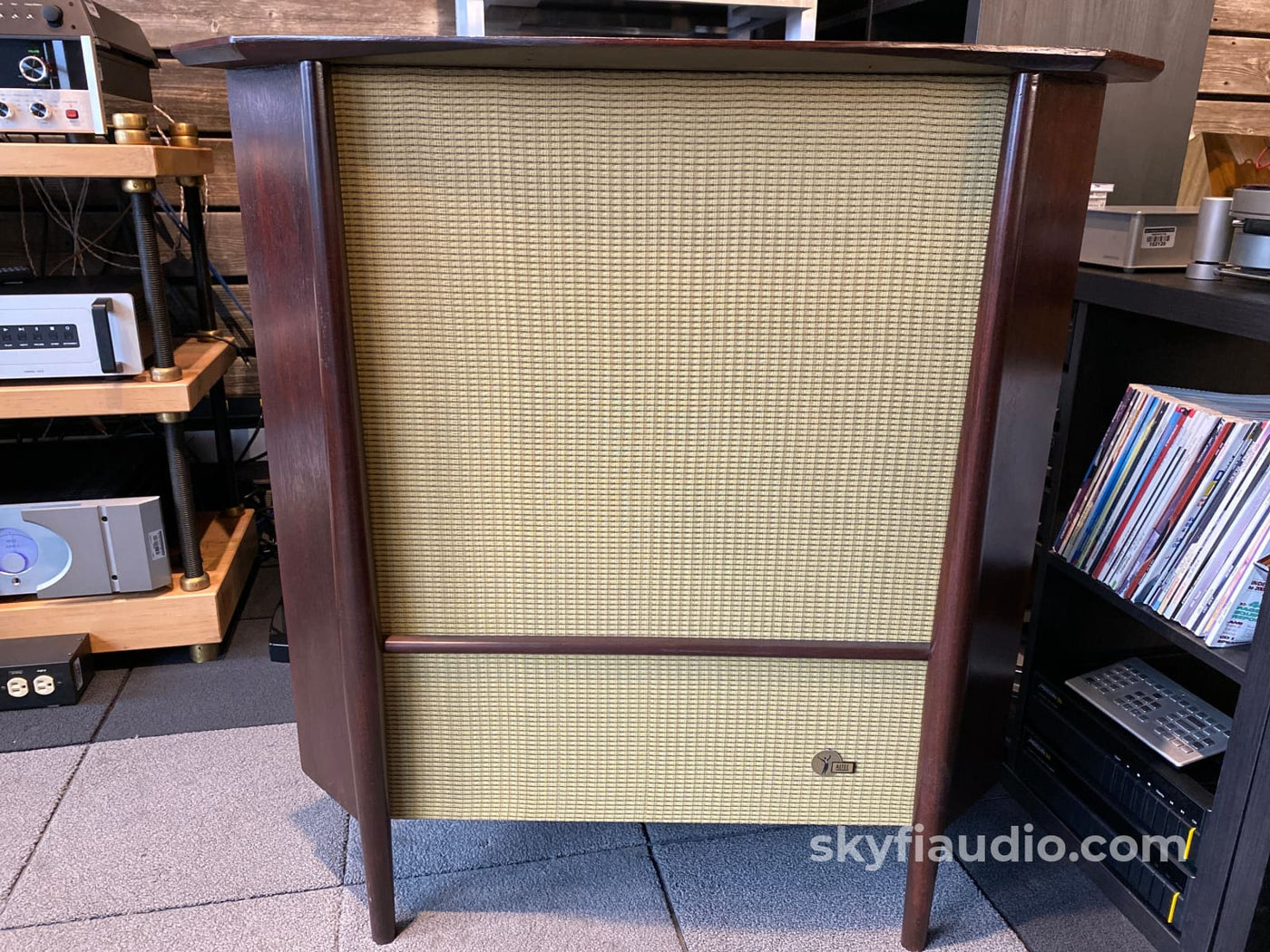 Altec Lansing Corona 832A Vintage Speakers - Survivor Set!