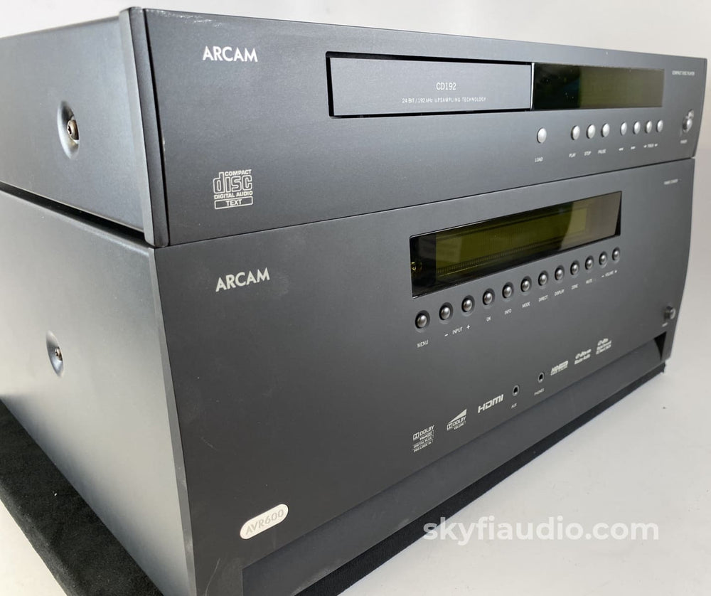 Arcam FMJ AVR600 Receiver With Free Matching Flagship DiVA CD Player!