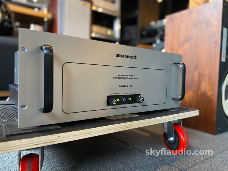 Audio Research D-115 MKII Classic Tube Amplifier – SkyFi Audio