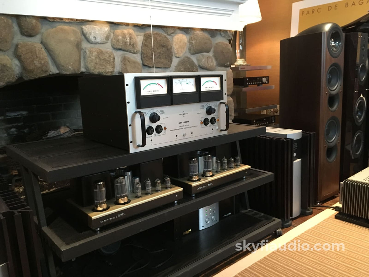 Audio Research D-79 Tube Amplifier