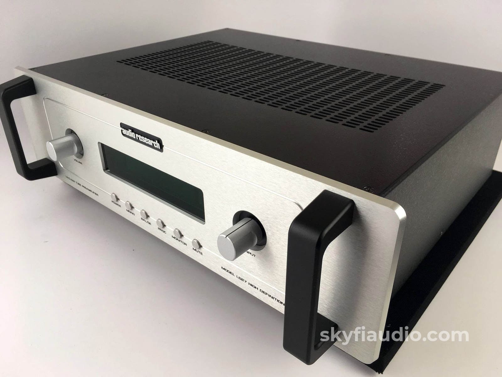 Audio Research LS27 Tube Preamplifier