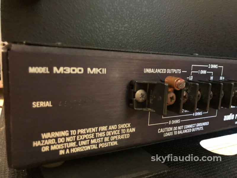 Audio Research M300 Tube Monoblock Amplifiers - 300W! – SkyFi Audio