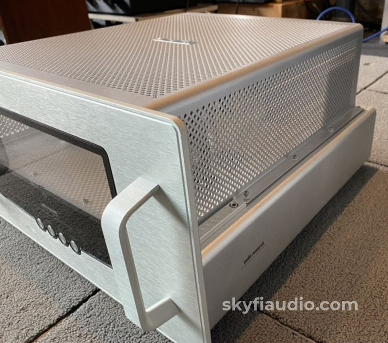 Audio Research Reference 160 M - Most Beautiful Amplifier Ever Made ...