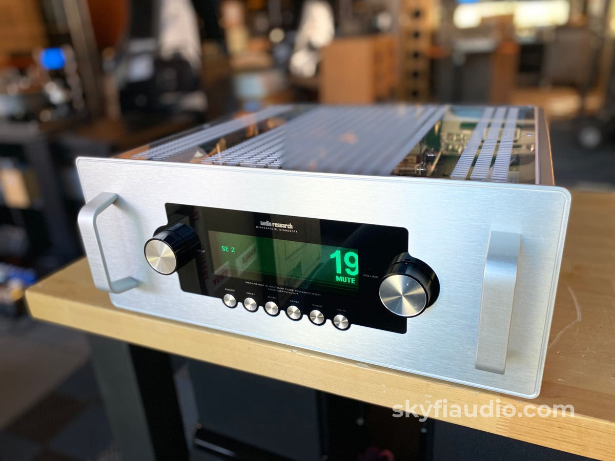Audio Research Reference 6 REF6 Tube Preamp - Complete and Barely Used