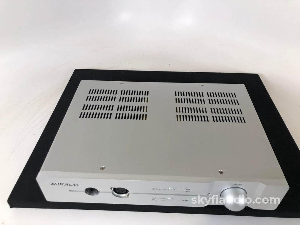 Auralic TAURUS Headphone Amplifier/Preamplifier