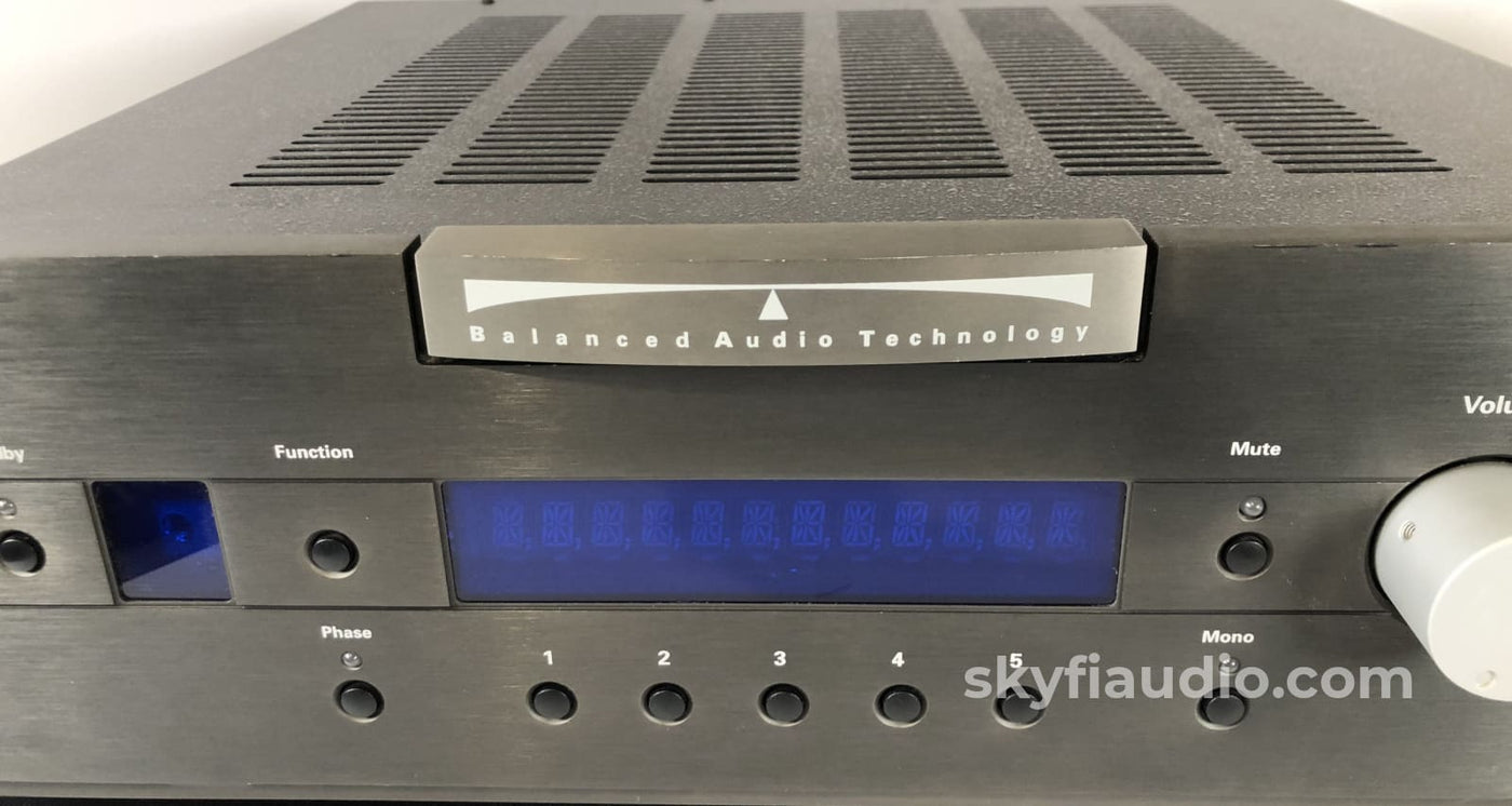 BAT (Balanced Audio Technology) VK-40 Solid State Preamp with Optional