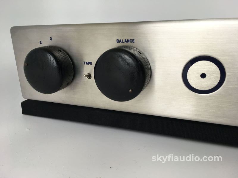 Blue Circle Audio BC21.1 Tube Preamp with Stepped Attenuator – SkyFi Audio
