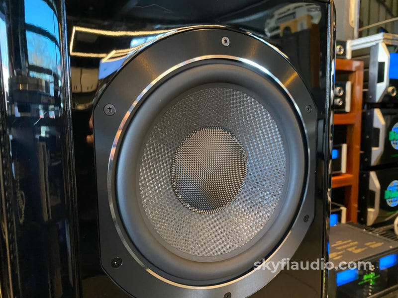 Bowers & Wilkins 802 D2 Diamond Speakers in Gloss Black – SkyFi Audio