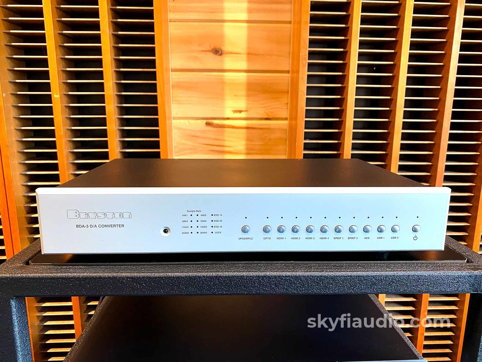 Bryston BDA-3 Digital to Analog Converter (DAC) - DSD x4 Capable - Ste