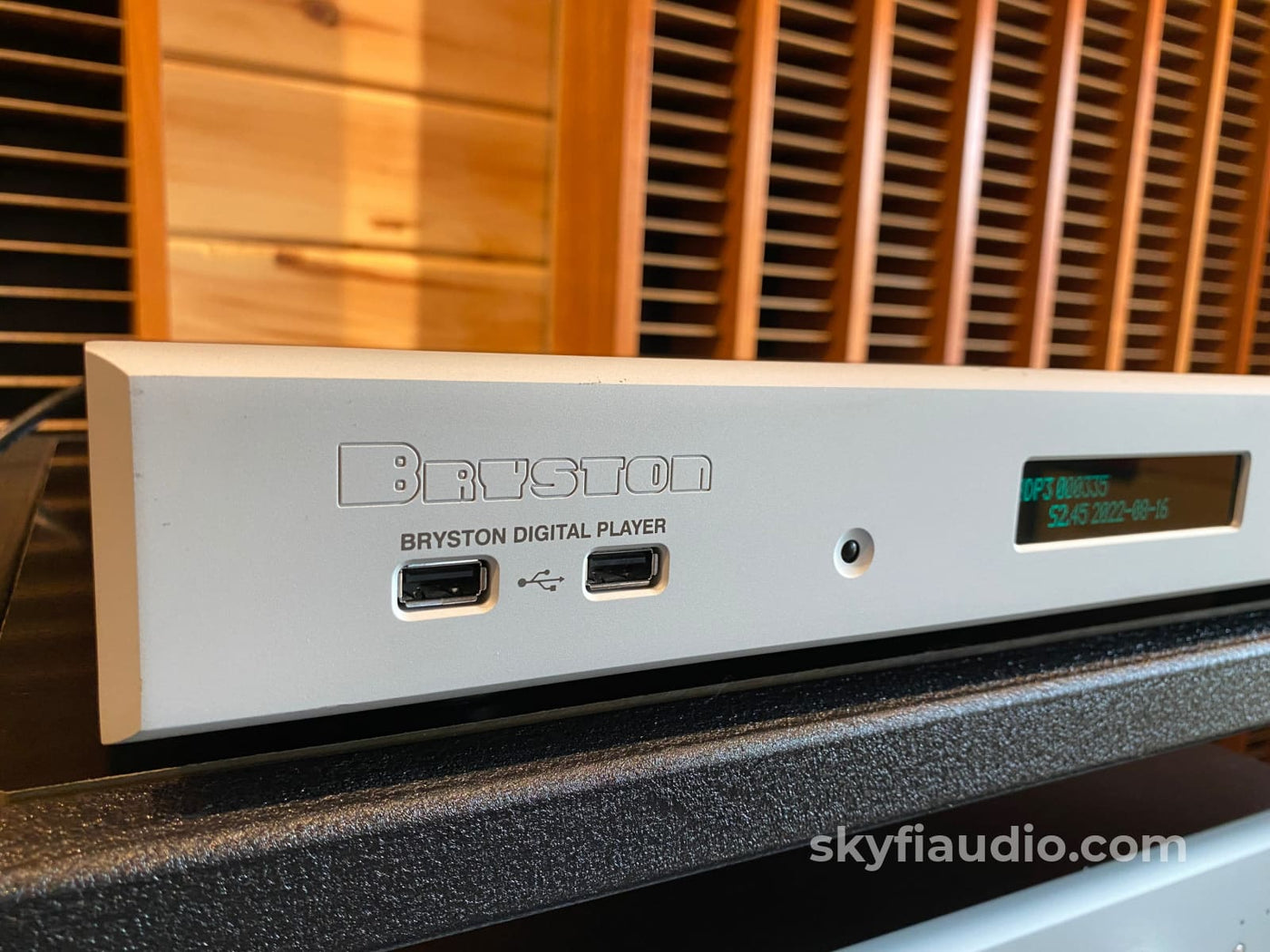 Bryston BDP-3 Digital Music Player - ROON, TIDAL, Hi-Res, DSD, and Mor