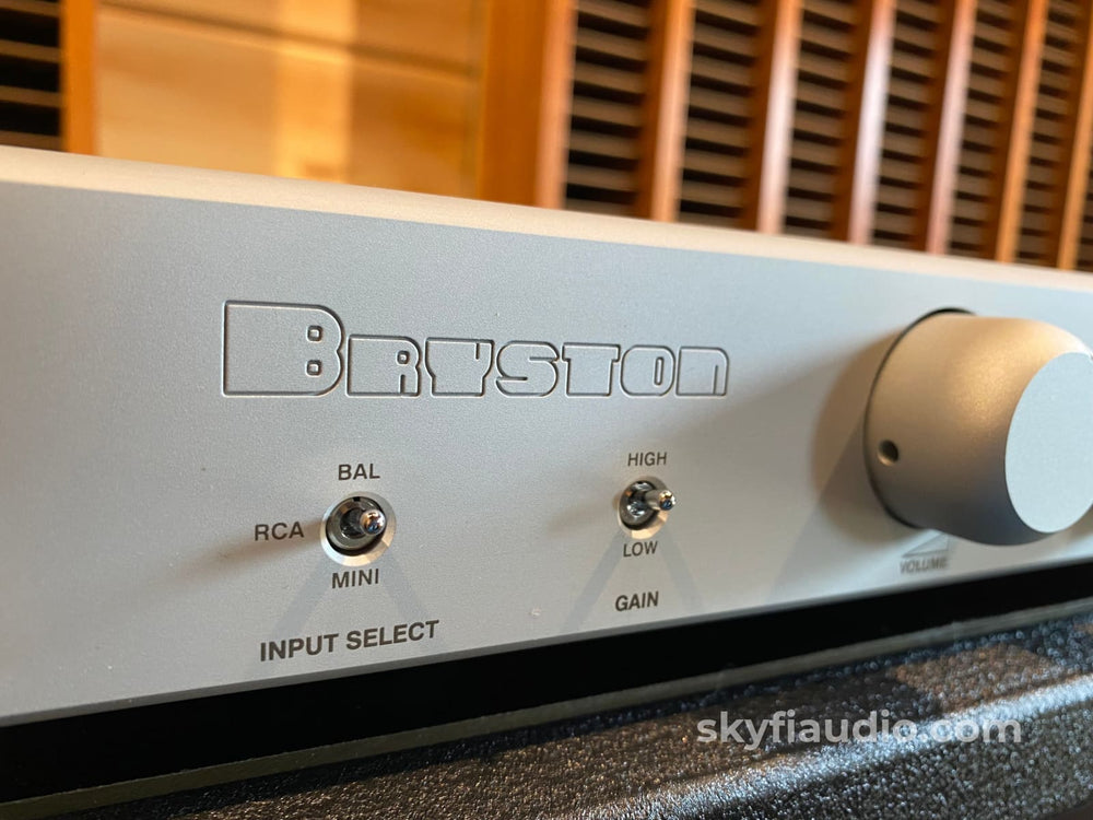 Bryston BHA-1 Balanced Headphone Amplifier