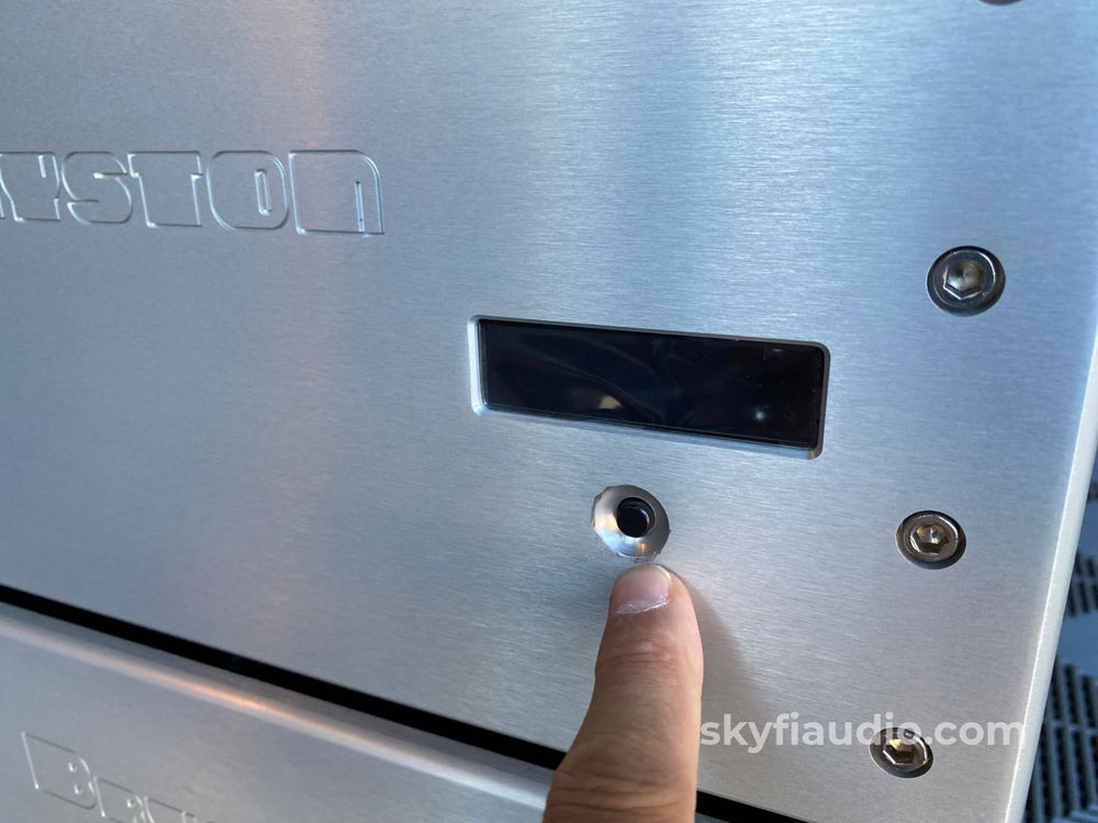 Bryston BIT20 AVR Power Conditioner with Voltage Regulation