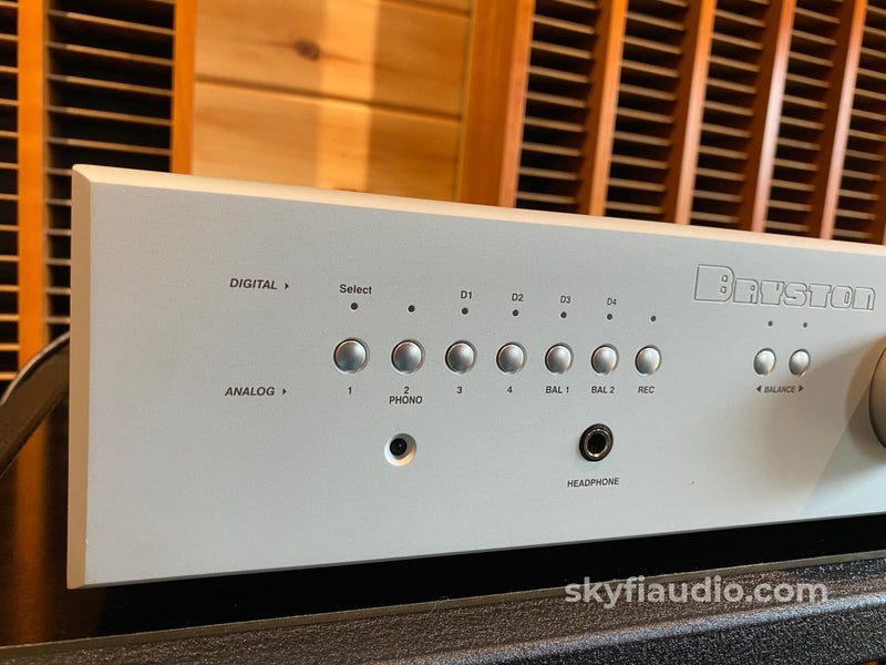 Bryston BP-17³ Cubed Stereo Preamplifier – SkyFi Audio