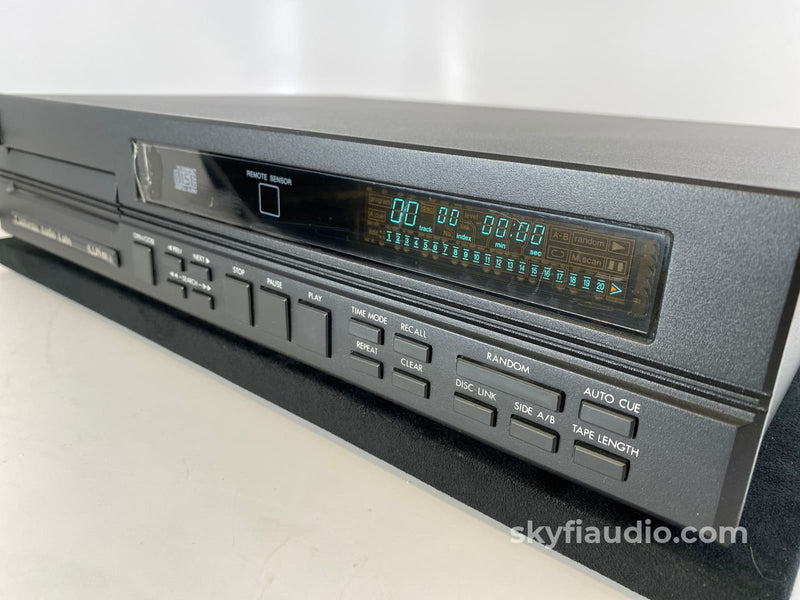 California Audio Labs Icon MKII CD Player – SkyFi Audio