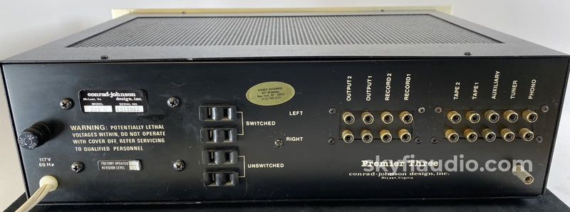 Conrad-Johnson - Premier Three Tube Preamp with Phono Stage - Fully Se ...