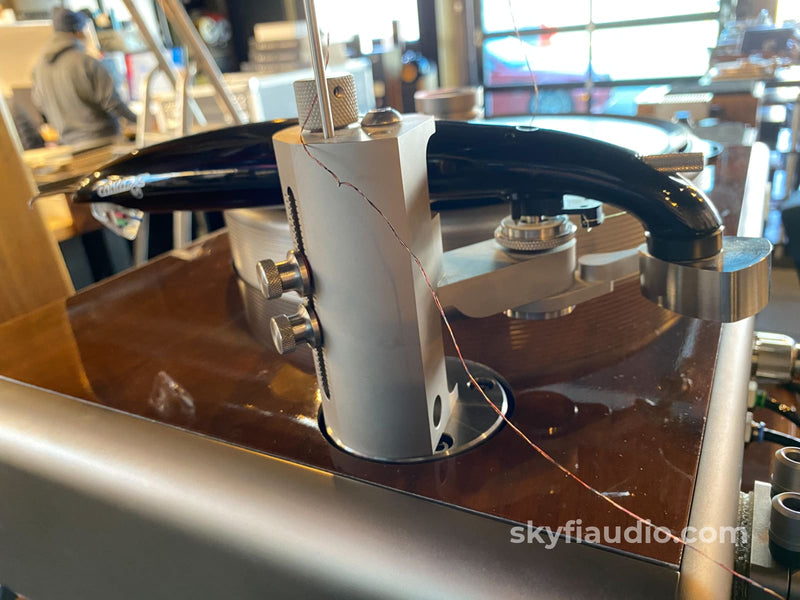 Continuum Audio Labs - Caliburn Turntable With Cobra Arm, Stand, and M ...