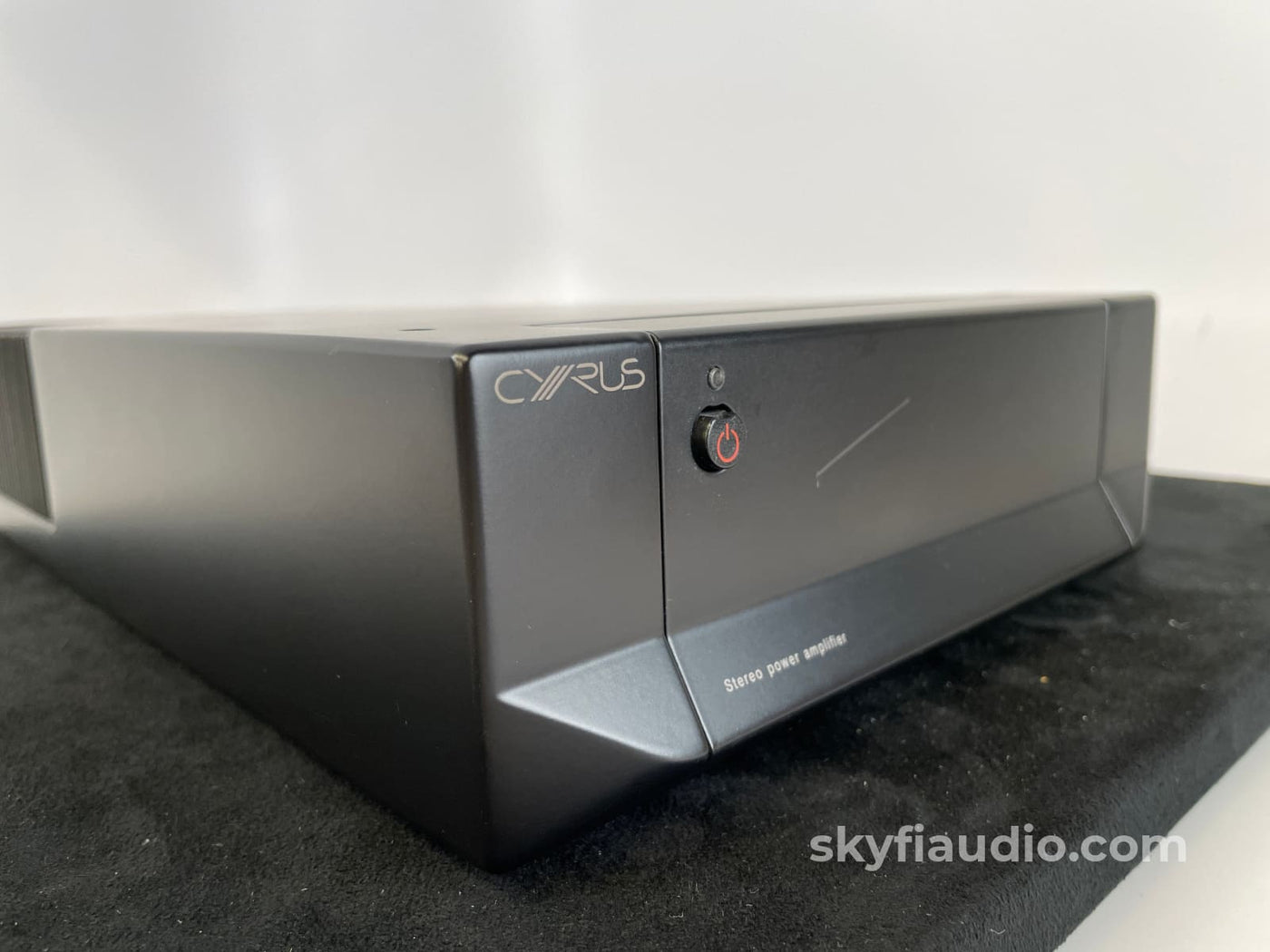 Cyrus Stereo Power Amplifier, 220V Only