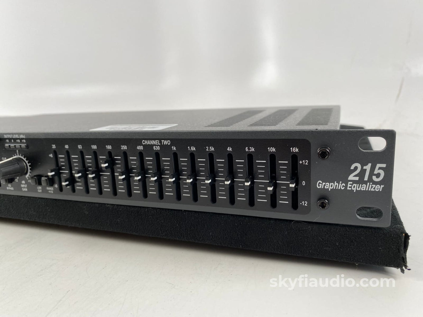 dbx 215 - Dual-Channel 15-Band Graphic Equalizer Like New In Original
