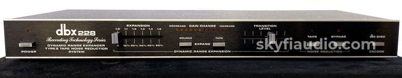 dbx 228 Dynamic Range Expander/Tape Noise Reduction System