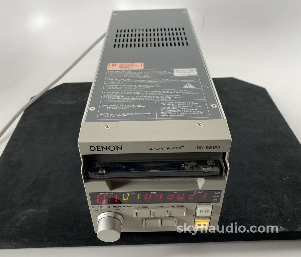 Denon DN-951FA Professional Broadcast Quality CD Player