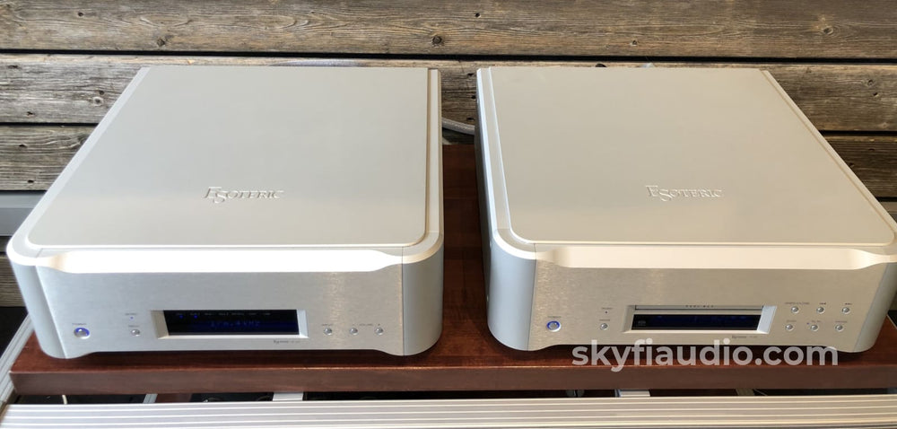 Esoteric P-02 SACD/CD Transport and D-02 DAC - Flagship Combination